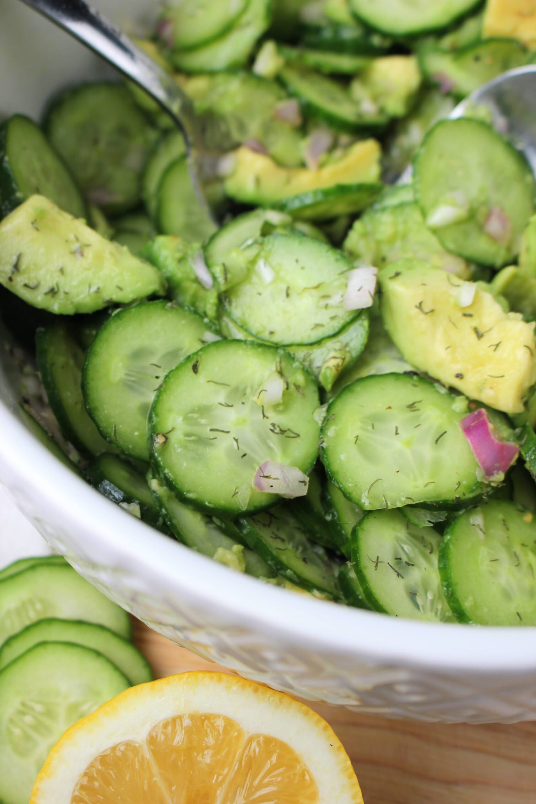 Simple Cucumber Salad (vegan)