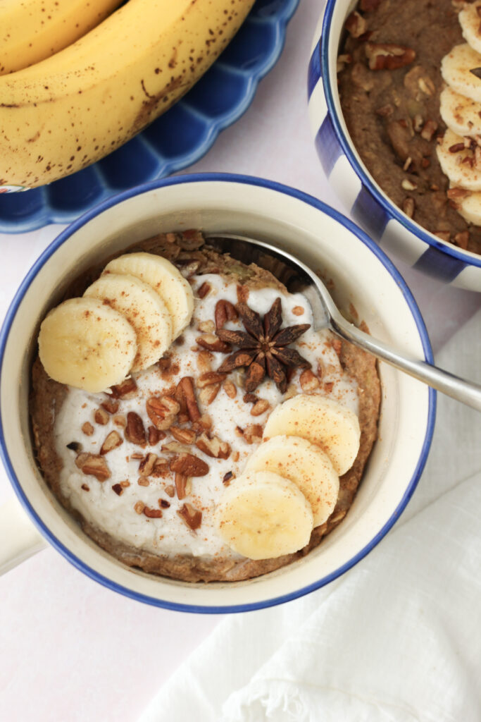 Sticky Vegan Banana Bread Mug Cake (Single-Serve Breakfast) - The Happy ...